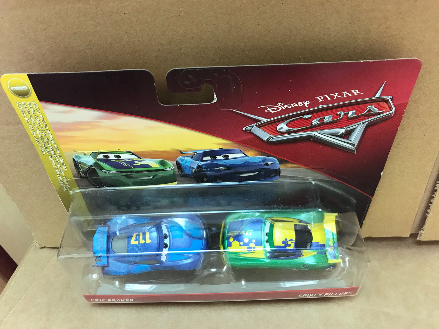 DISNEY CARS 3 DIECAST - Eric Braker and Spikey Fillups – Gemdans